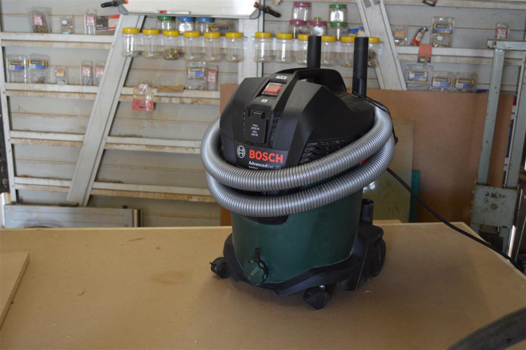 Bosch AdvanceVac 20 Vacuum – User Review | Woodwork Junkie