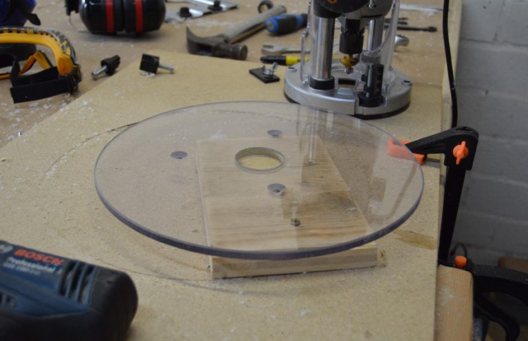 Router Table Added To ALL-IN-ONE Woodworking Workstation – PART 8 ...